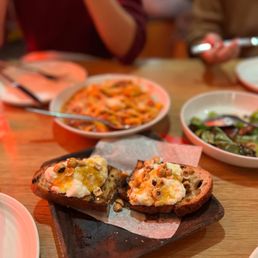 Delarosa Downtown San Francisco, CA 94103 | Explore Menu, Customer ...